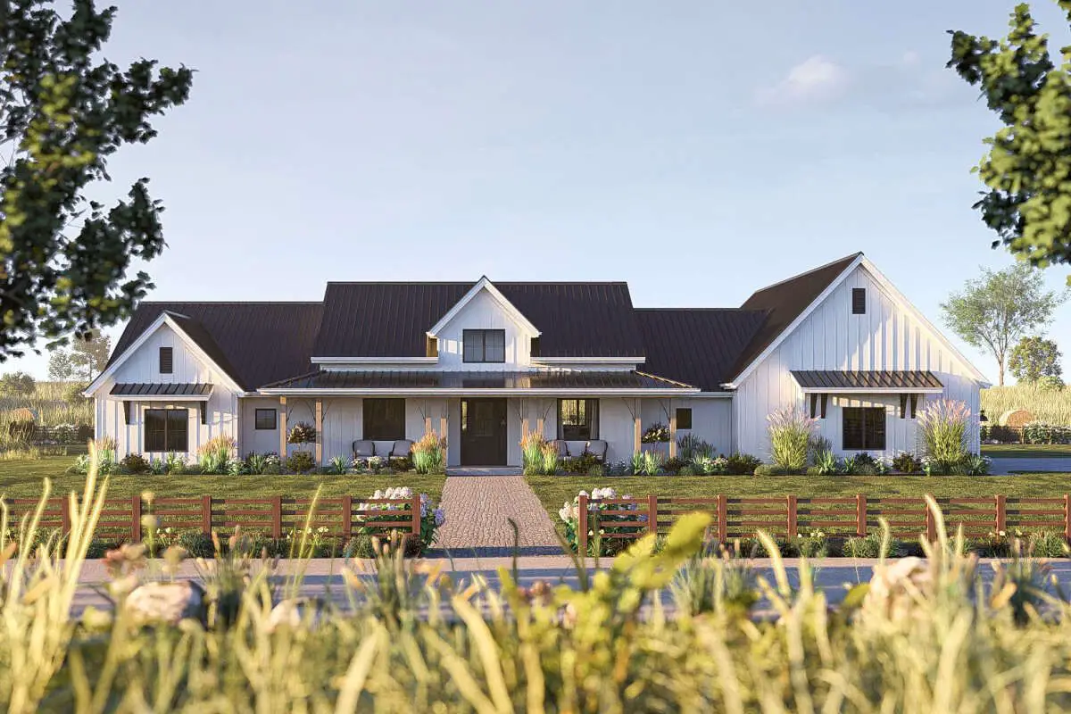 Modern Farmhouse Plan – 3,680 Sq Ft | 4 Beds & 3.5 Baths | 4-Car Garage ...