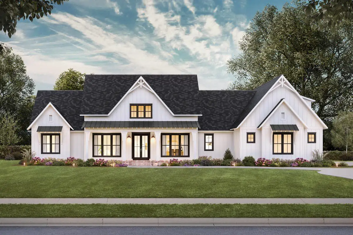 3,346 Sq Ft Split-Bedroom Modern Farmhouse with a 3-Car Garage, Outdoor ...